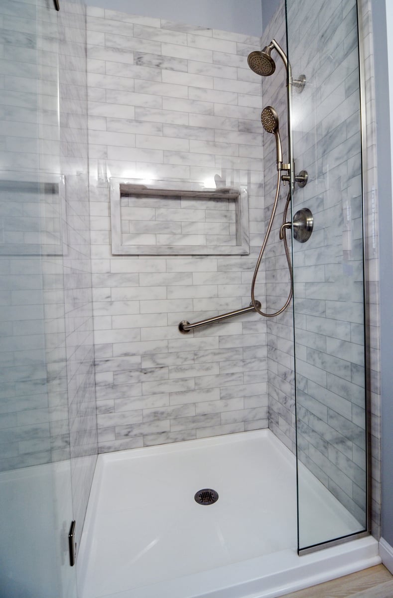 An Alternative To Tile Shower Walls: Solid Surface Shower Wall Panels